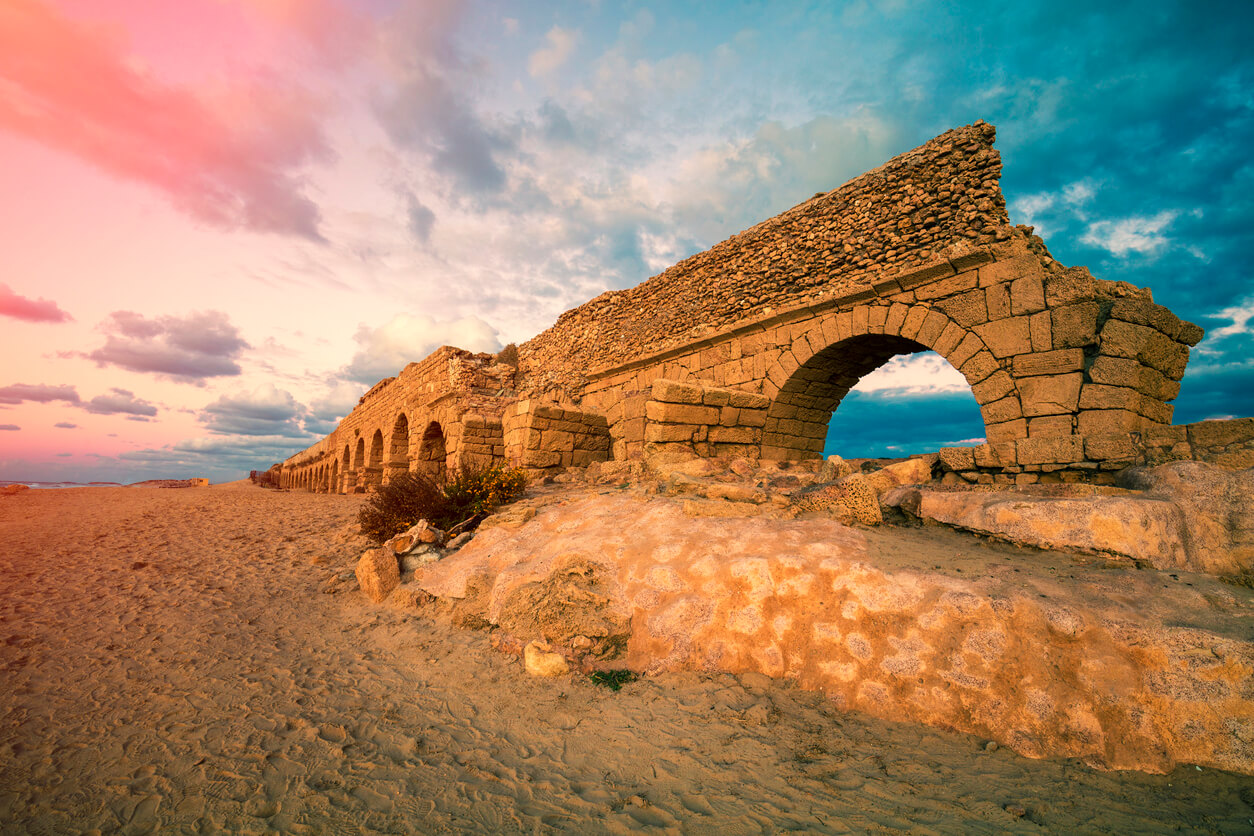Best of Israel – Redemption Hill Church – Rishon Tours